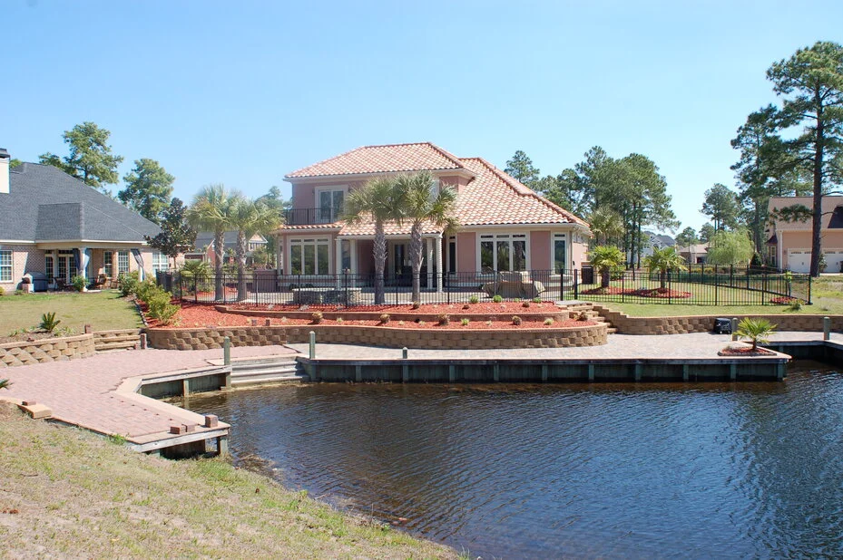 BULKHEADS / SEAWALLS Navy-Style? Waterbridge Contractors